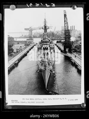 CLG 8 Topeka , Ships, Naval Vessels, Boats, Naval History, Navy Stock ...