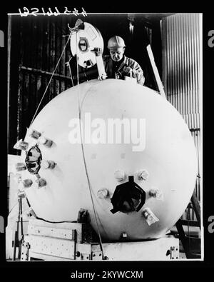 Auter 1 and 2 , Ships, Naval Vessels, Boats, Naval History, Navy Stock ...