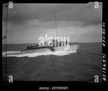 40' Rescue Boat , Ships, Naval Vessels, Boats, Naval History, Navy ...