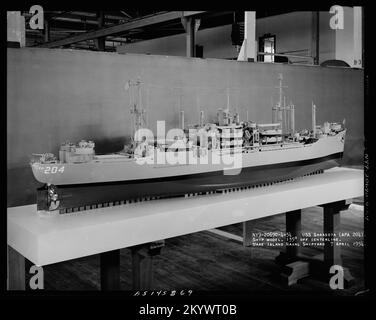 APA-204 Sarasota , Ships, Naval Vessels, Boats, Naval History, Navy ...