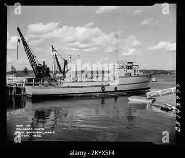 AMS-101, 104 and 151 , Ships, Naval Vessels, Boats, Naval History, Navy ...