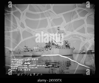 AM-464 Pluck , Ships, Naval Vessels, Boats, Naval History, Navy Stock ...