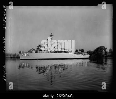 AM-434 Embattle , Ships, Naval Vessels, Boats, Naval History, Navy ...