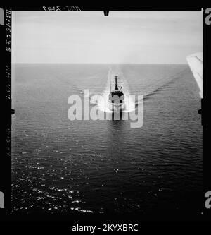 AM-424 Bold , Ships, Naval Vessels, Boats, Naval History, Navy Stock ...