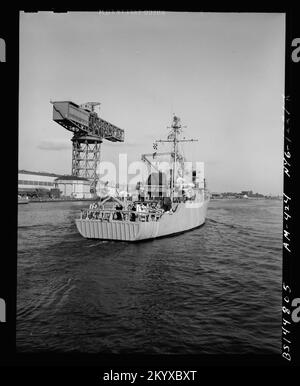 AM-424 Bold , Ships, Naval Vessels, Boats, Naval History, Navy Stock ...