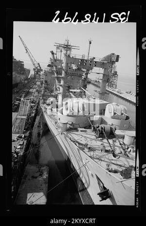AKA-115 and AKA-116 , Ships, Naval Vessels, Boats, Naval History, Navy ...