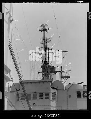 AKA-14 Oberon , Ships, Naval Vessels, Boats, Naval History, Navy Stock ...