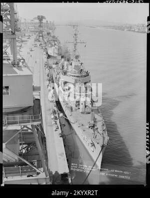 DDE-449 Nicholas , Ships, Naval Vessels, Boats, Naval History, Navy ...