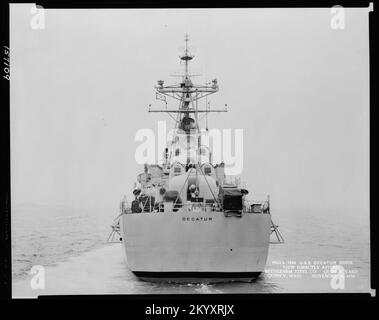 DD-936 Decatur , Ships, Naval Vessels, Boats, Naval History, Navy Stock ...