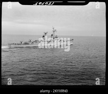 DD-936 Decatur , Ships, Naval Vessels, Boats, Naval History, Navy Stock ...