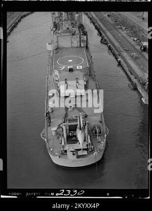 DD-758 Strong , Ships, Naval Vessels, Boats, Naval History, Navy Stock ...
