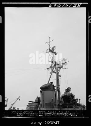 DD-692 Allen M. Sumner , Ships, Naval Vessels, Boats, Naval History ...