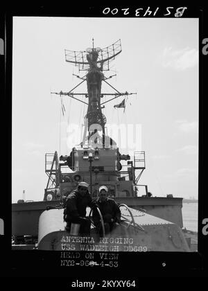 DD-689 Wadleigh , Ships, Naval Vessels, Boats, Naval History, Navy ...