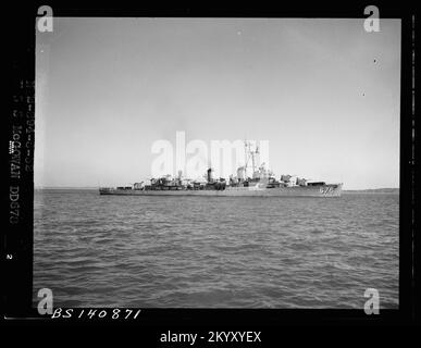 DD-678 McGowan , Ships, Naval Vessels, Boats, Naval History, Navy Stock ...