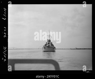 DD-565 Smalley , Ships, Naval Vessels, Boats, Naval History, Navy Stock ...