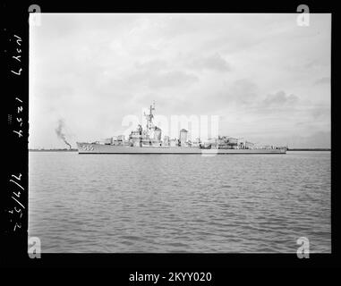 DD-565 Smalley , Ships, Naval Vessels, Boats, Naval History, Navy Stock ...