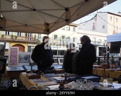 Milano, Italy - November 2022 Senigalia antique market in Navigli canal ...