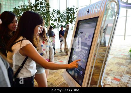 SINGAPORE - NOVEMBER 04, 2015: The Social Tree at Changi Airport. The ...