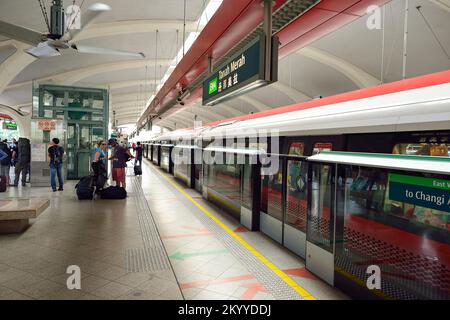 SINGAPORE - NOVEMBER 07, 2015: half-height platform screen doors at MRT ...