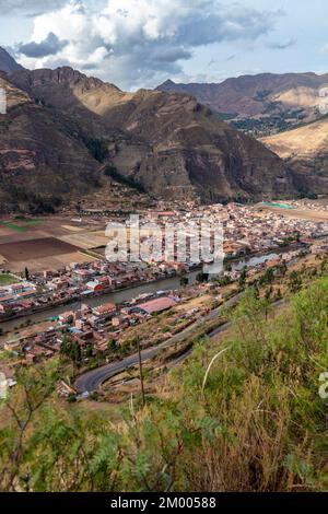 Mirador Taray, view of Pisac, also Pisaq, valley of the Urubamba river ...