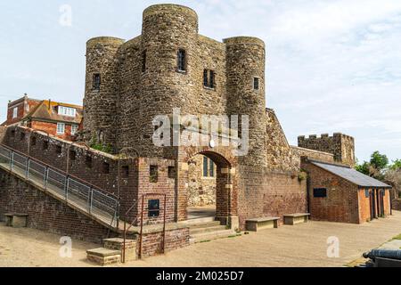 Rye castle with the 14th century medieval Ypres Tower, the keep. built ...