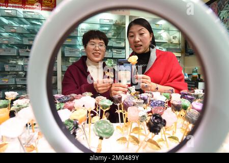 LIANYUNGANG, CHINA - DECEMBER 4, 2022 - Cross-border e-commerce anchor ...