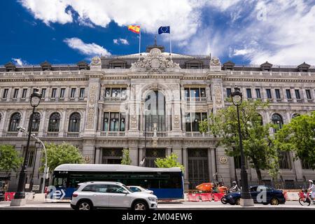 The Bank of Spain building in Madrid - MADRID / SPAIN - FEBRUAR 21 ...