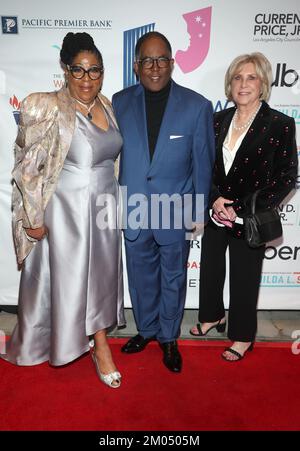 Susan Burton, Mark Ridley-Thomas, at A New Way Of Life 2022 Gala at ...