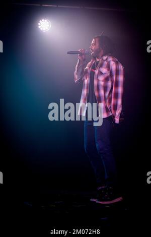 Edinburgh, Scotland. Sun 4 December 2022. American experimental hip hop ...