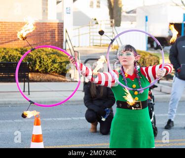 Hilliard, Ohio, USA. 4 December, 2022. Bree of The Amazing Giants ...