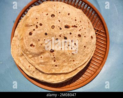 Chapati, also known as roti, rotli, safati, shabaati, phulka, chapo ...