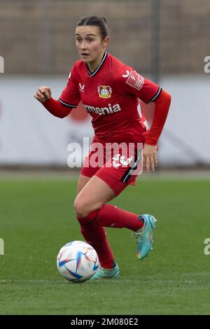 Leverkusen, Germany. 04th Dec, 2022. Women's Flyeralarm Bundesliga, Matchday 9, Bayer 04 ...
