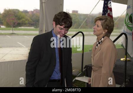 Administrator Christine Todd Whitman at Chespeake Bay Anacostia River ...
