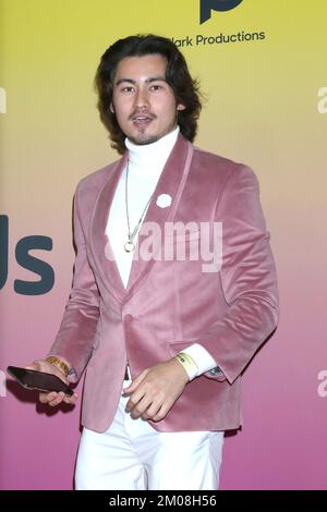 LOS ANGELES - DEC 4: Ian Boggs at the 2022 Streamy Awards at Beverly ...