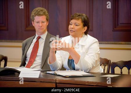 Office of the Administrator (Lisa P. Jackson) - Green The Block ...