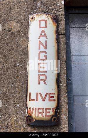Danger Live Wires Sign Stock Photo - Alamy