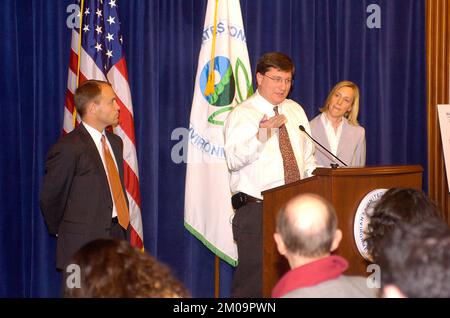 Office of the Administrator (Stephen L. Johnson) - Mercury Emissions ...