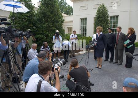 Office of the Administrator (Lisa P. Jackson) - Green The Block ...