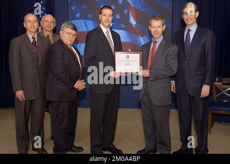 Office of Administration and Resource Management - Electronics Reuse ...