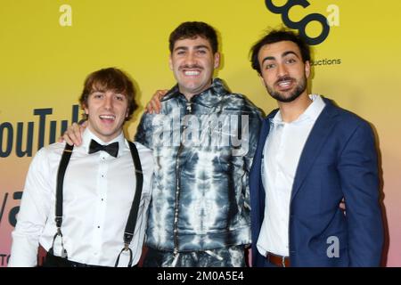 LOS ANGELES - DEC 4: Mack, Airrack, Tyler Blanchard at the 2022 Streamy ...