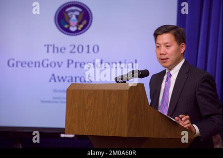 Office of Administration and Resource Management - 2010 GreenGov ...