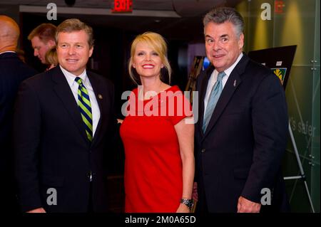 Office of Air and Radiation - 2010 SunWise with SHADE Poster Contest ...