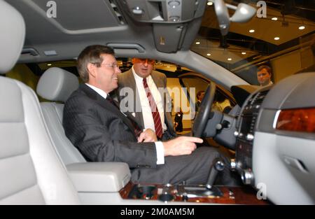 Mike Leavitt - Clean Vehicles + Clean Fuel = Clean Air , Environmental ...