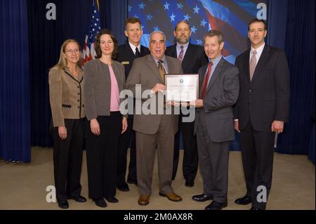 Office of Administration and Resource Management - Electronics Reuse ...