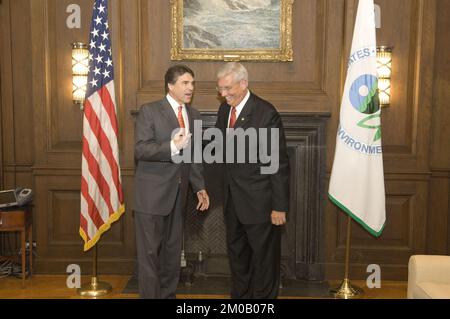 Office of the Administrator (Stephen L. Johnson) - Texas Governor Rick ...