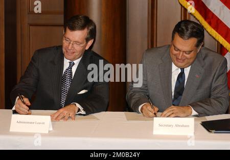 Mike Leavitt and unknown speakers , Environmental Protection Agency ...