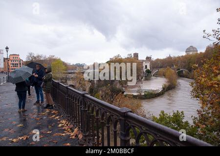 Rome, Italy. 4th Dec, 2022. View of Tiber river in Rome (Credit Image ...