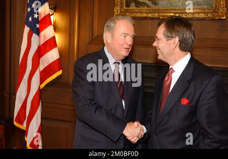 Mike Leavitt Images , Environmental Protection Agency Stock Photo - Alamy