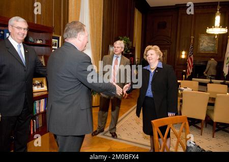 Office of Environmental Information - Molly O'Neil Swearing in ...