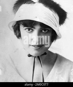Virginia Rappe (1891 - 1921); American model and silent film actress ...